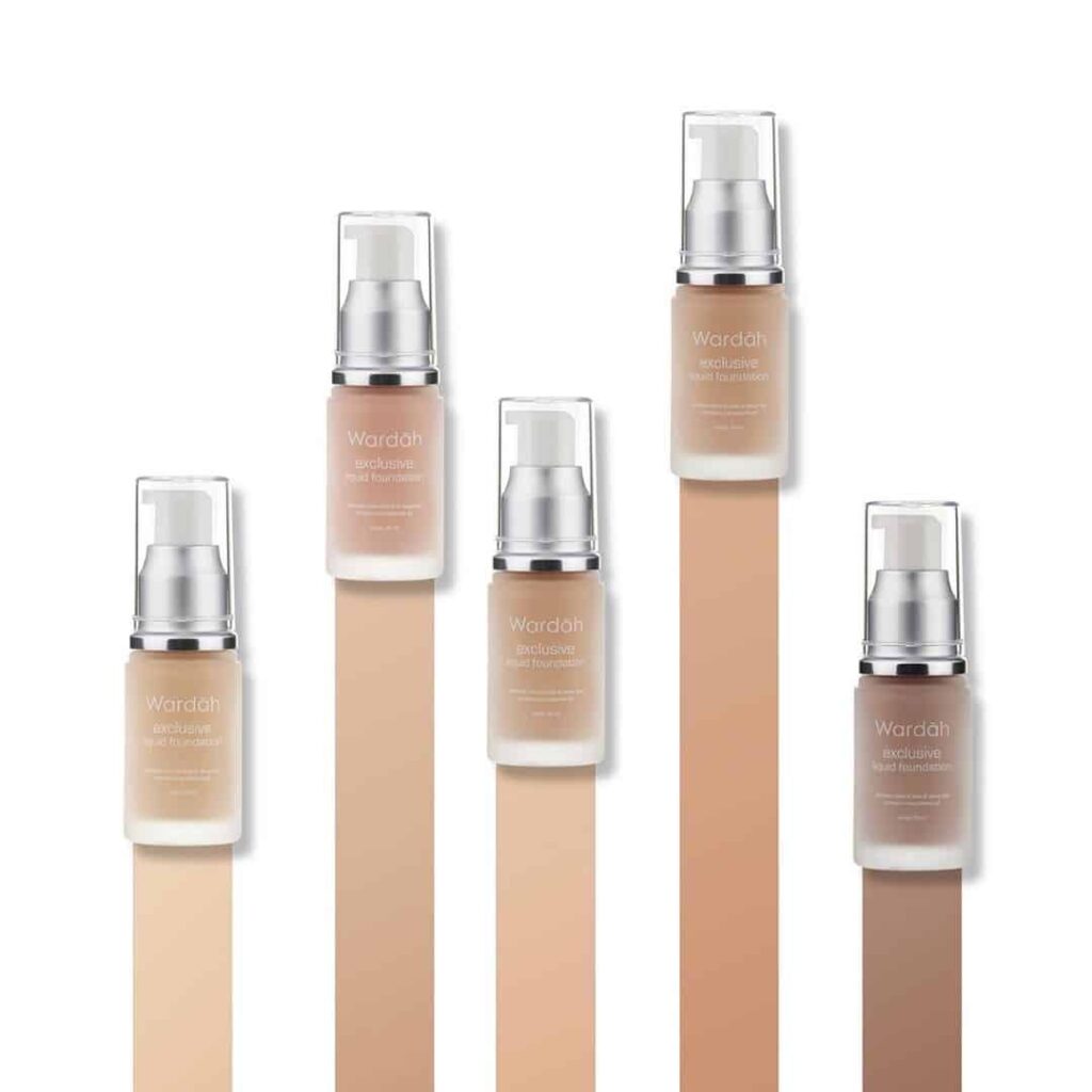 10 Foundation Terbaik | Cadangan Jenama Teratas [2023]